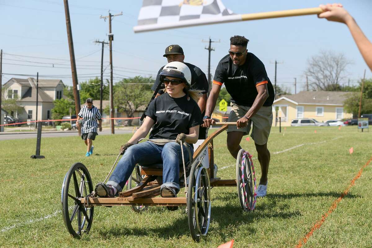 Dignowity Hill Pushcart Derby favors human power over horsepower