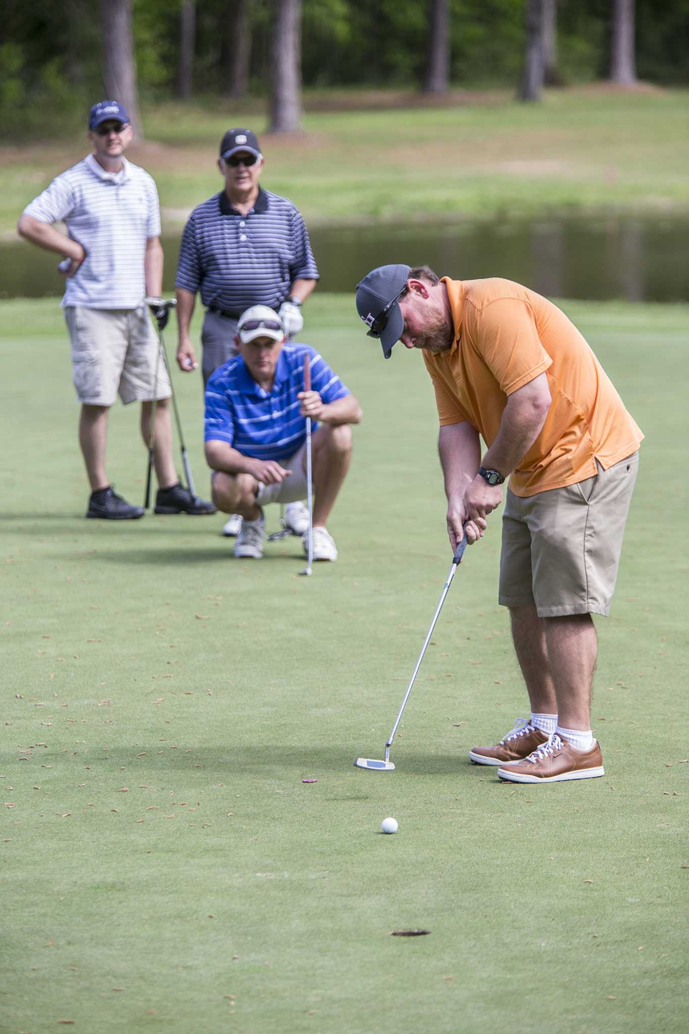 Crosby-Huffman Chamber preps for annual Tees-n-Tails golf tournament