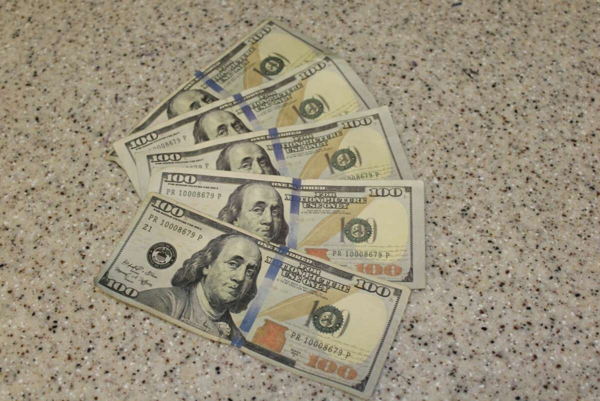 Houston-area police find fake ‘movie money’ after pursuit