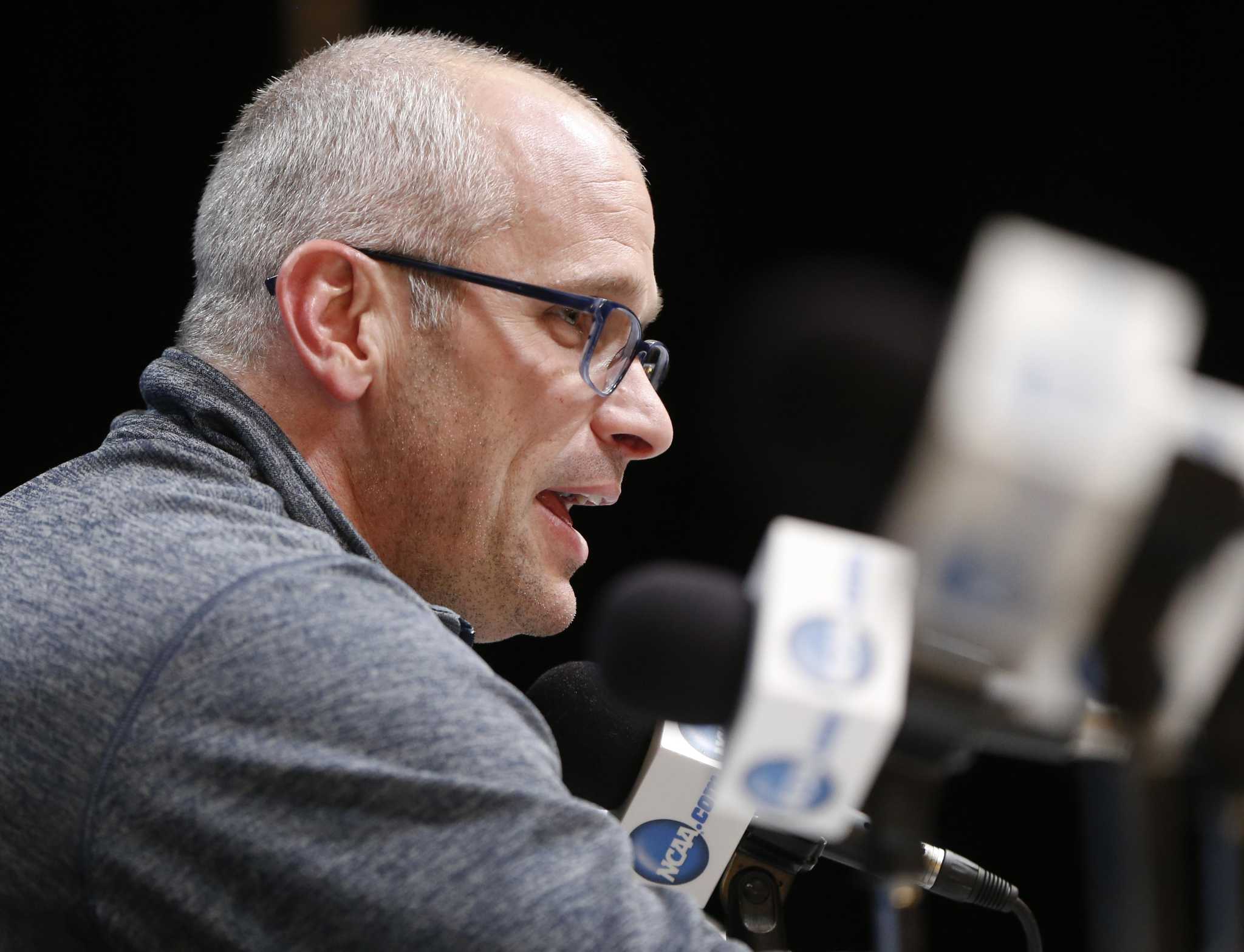 Jeff Jacobs: Hurley, ‘a young Calhoun,’ has shot at greatness