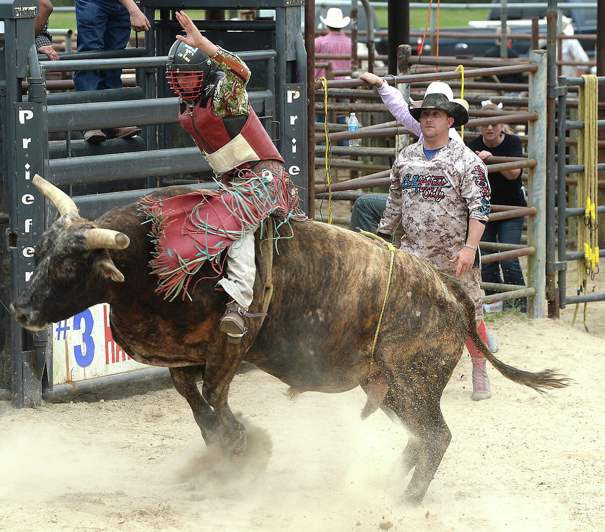 Kountze bull rider to represent United States on global stage