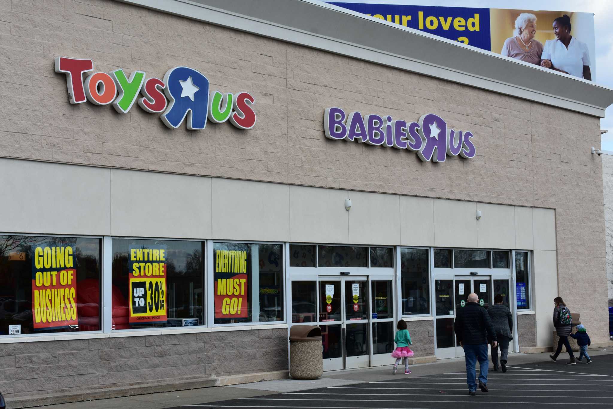 Norwalk Transitions: Toys R Us