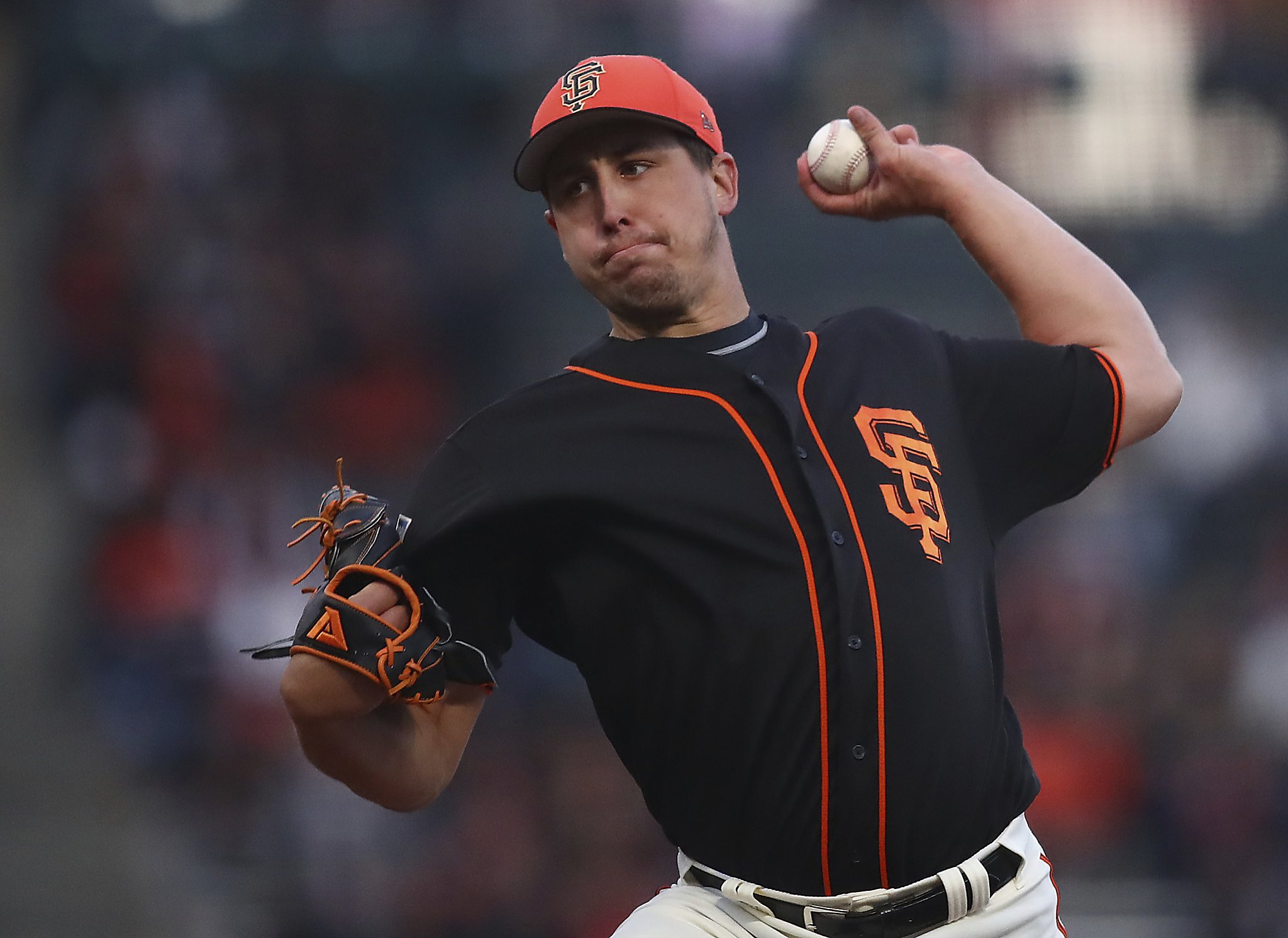 SF Giants pitcher conducts interview in freakishly accurate Kermit the ...