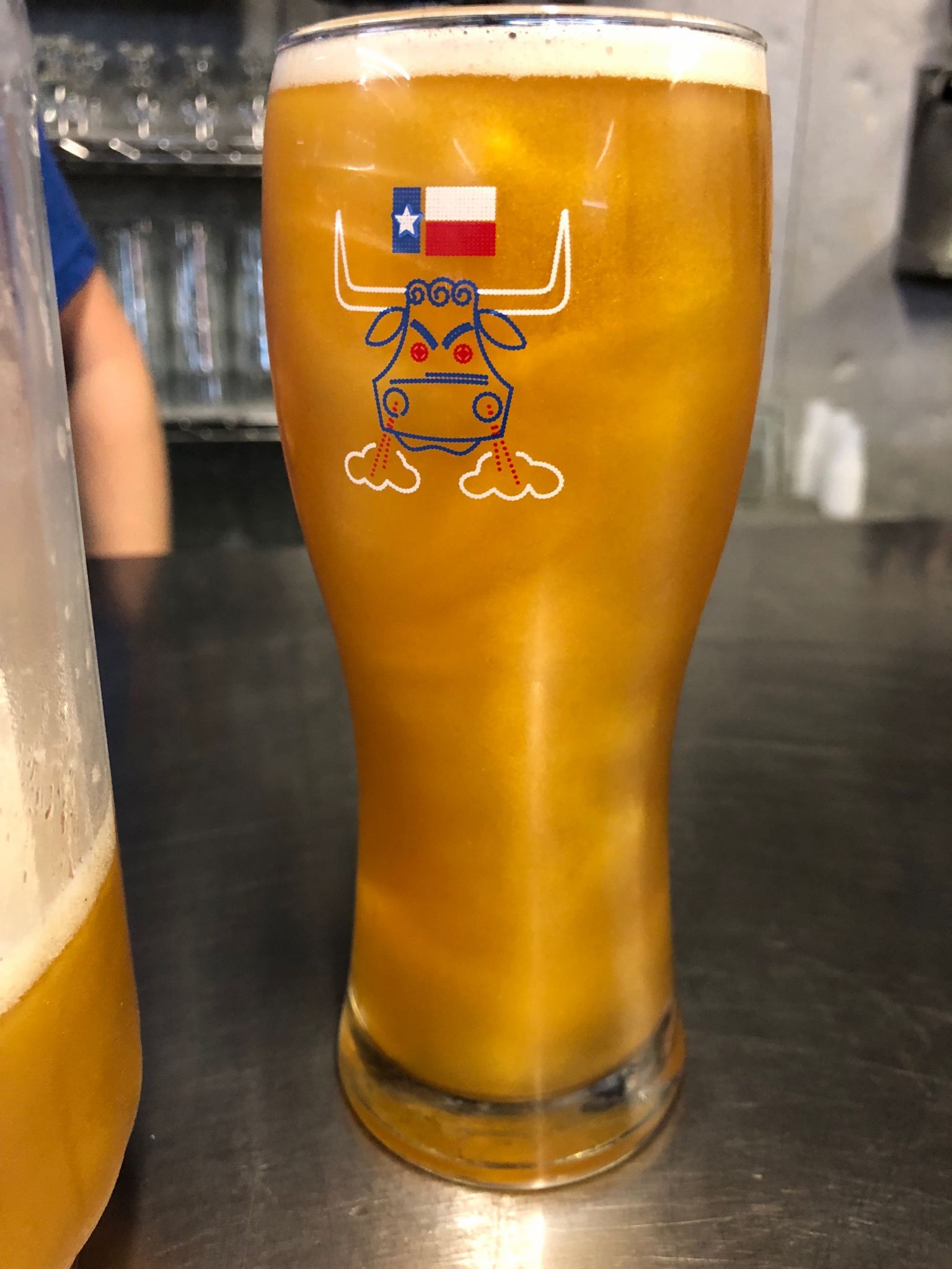 Houston craft brewery Eureka Heights debuts limited-edition glittery ...