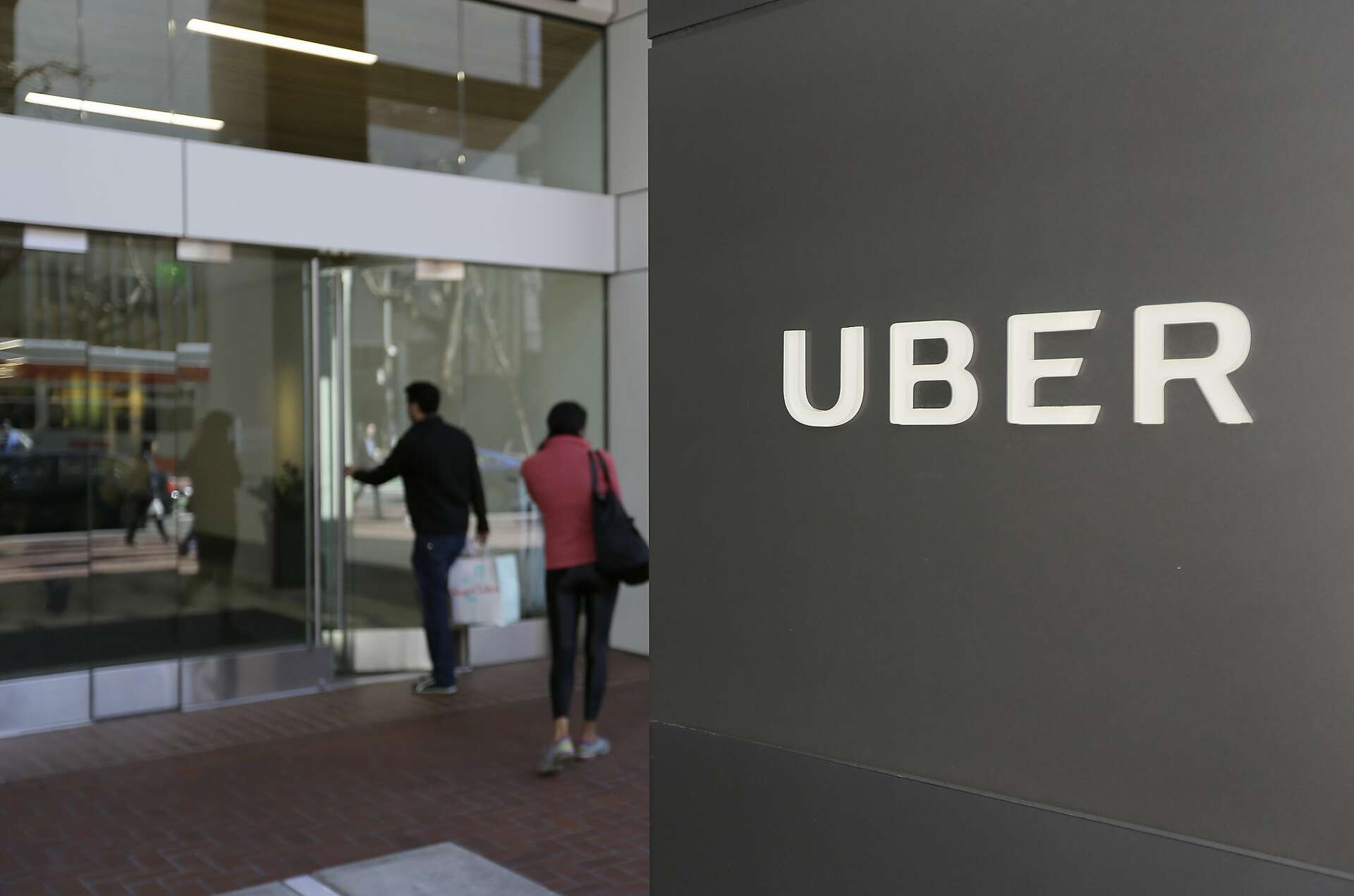 Uber puts the brakes on testing robot cars in California after Arizona ...