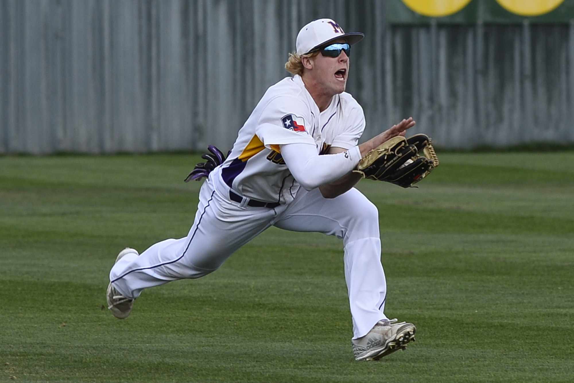 HS BASEBALL: Bulldogs rally for victory over Permian