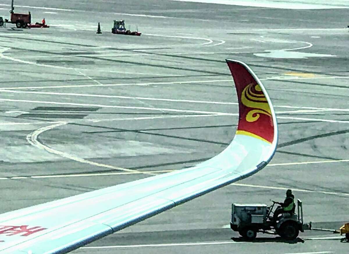 First look inside Hong Kong Airlines A350 [Photos]