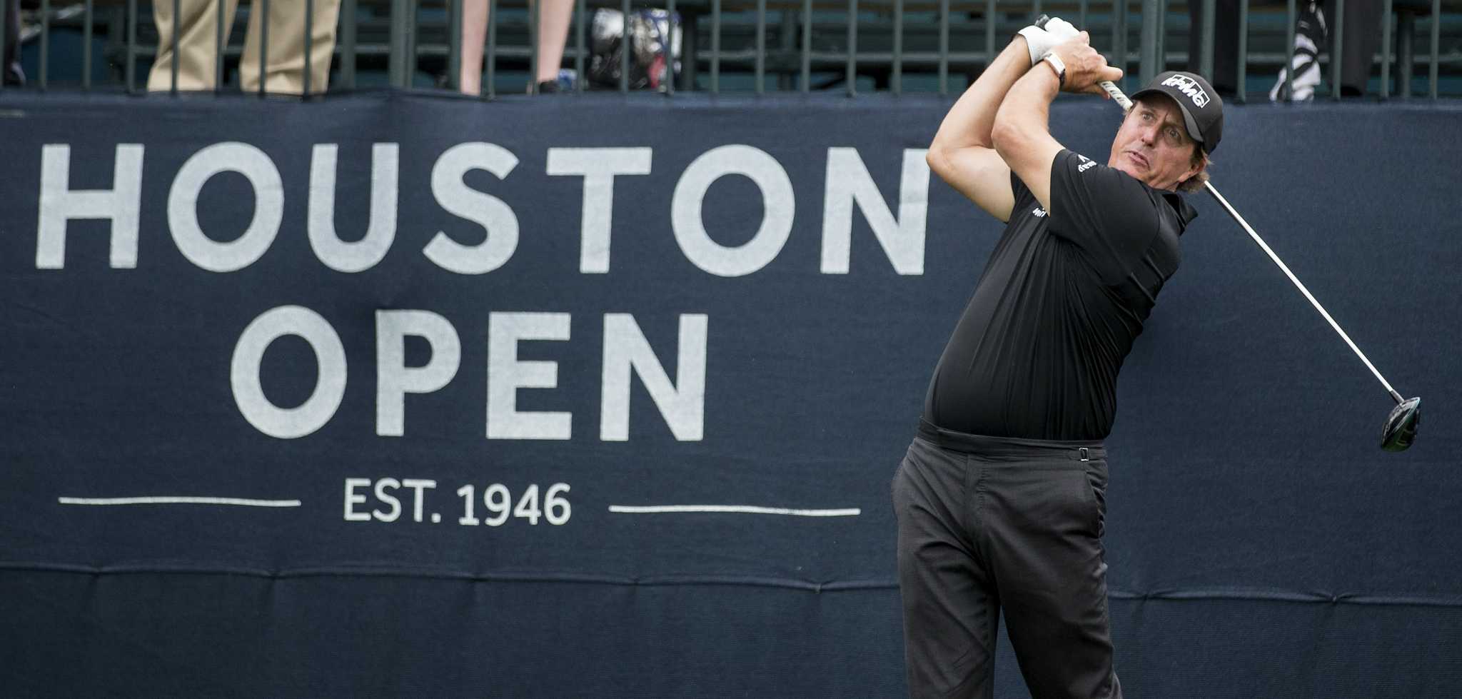 Phil Mickelson may skip Houston Open to avoid fans