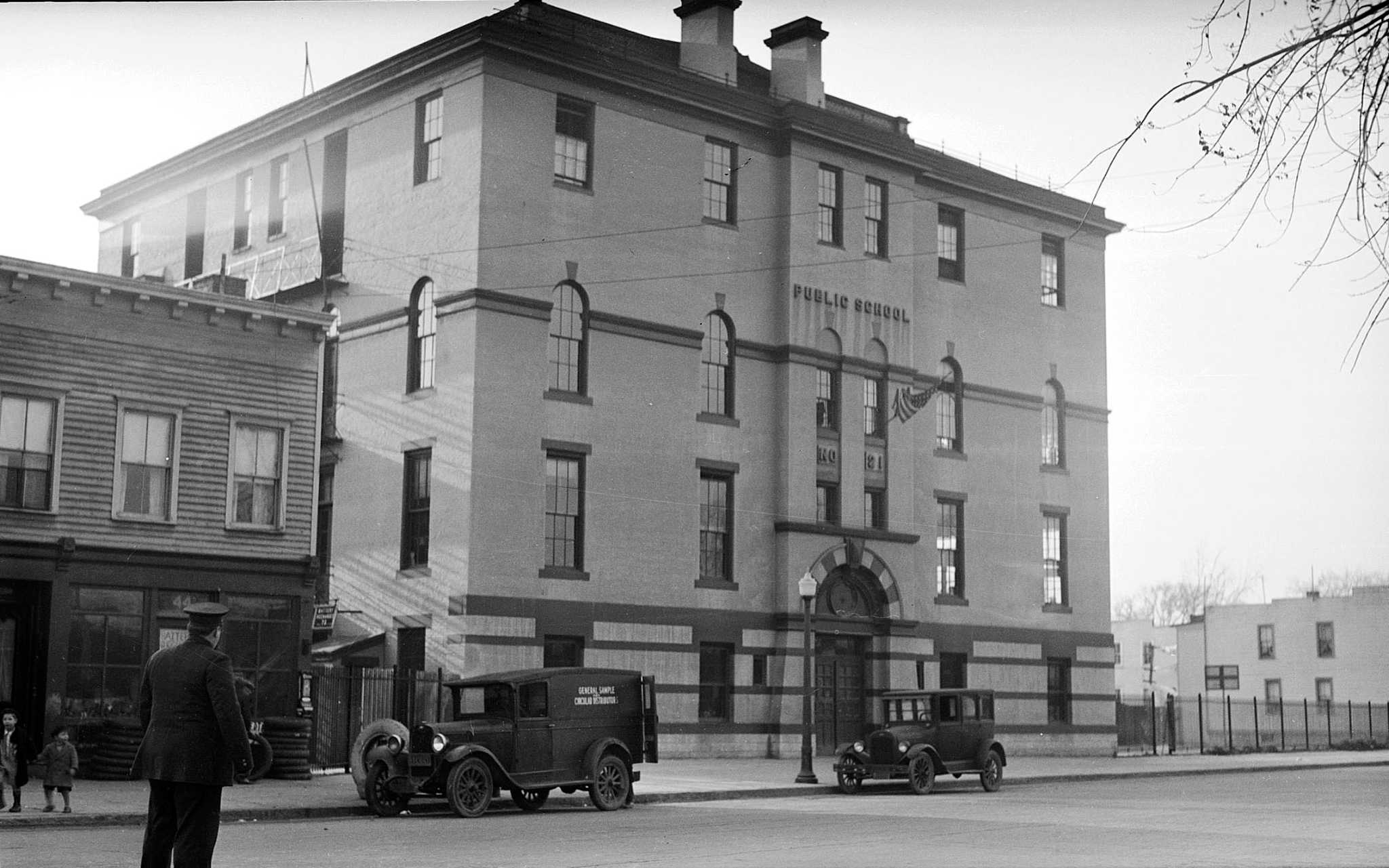 Albany school detailed in memoir still serving young students