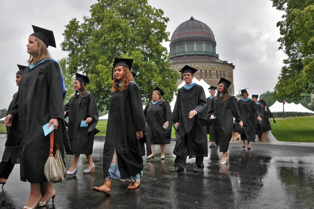 Union Graduate College holds commencement