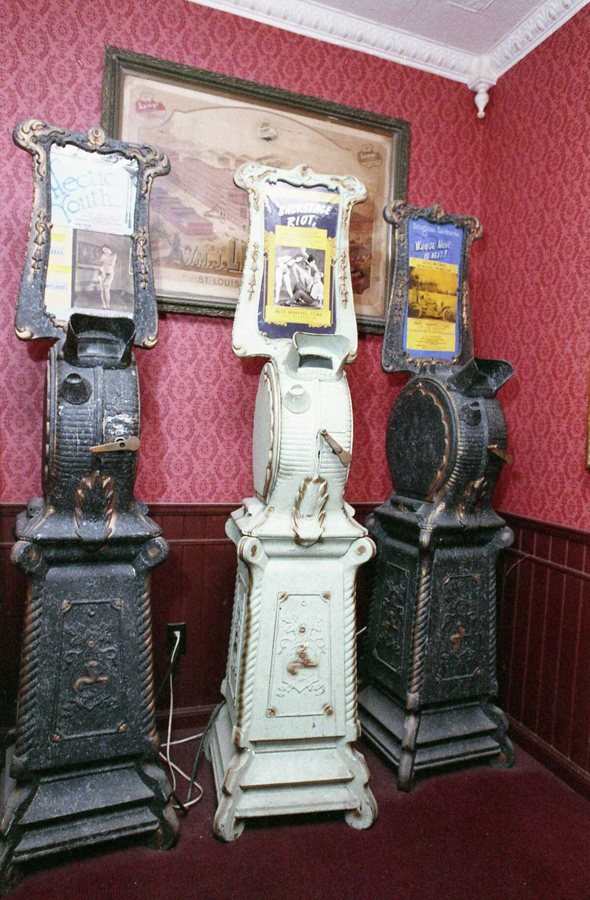 30 years ago: Hofheinz's Astrodome suite, Bush avoids a dog bite ...