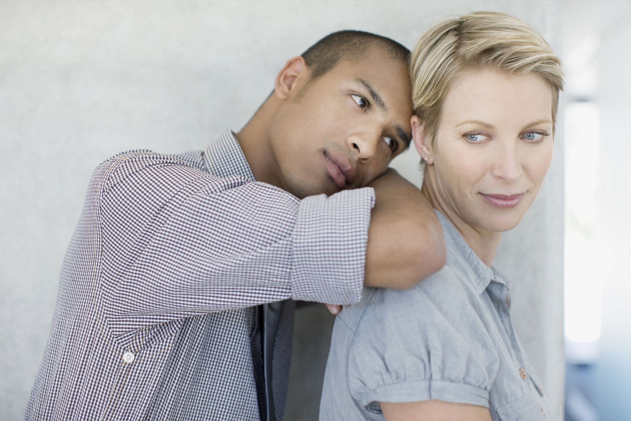 Dear Abby: Parents don't approve of biracial relationship