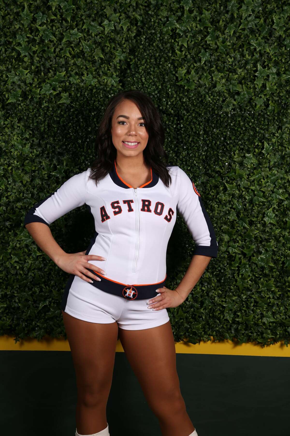 Meet the Houston Astros' Shooting Stars dance team