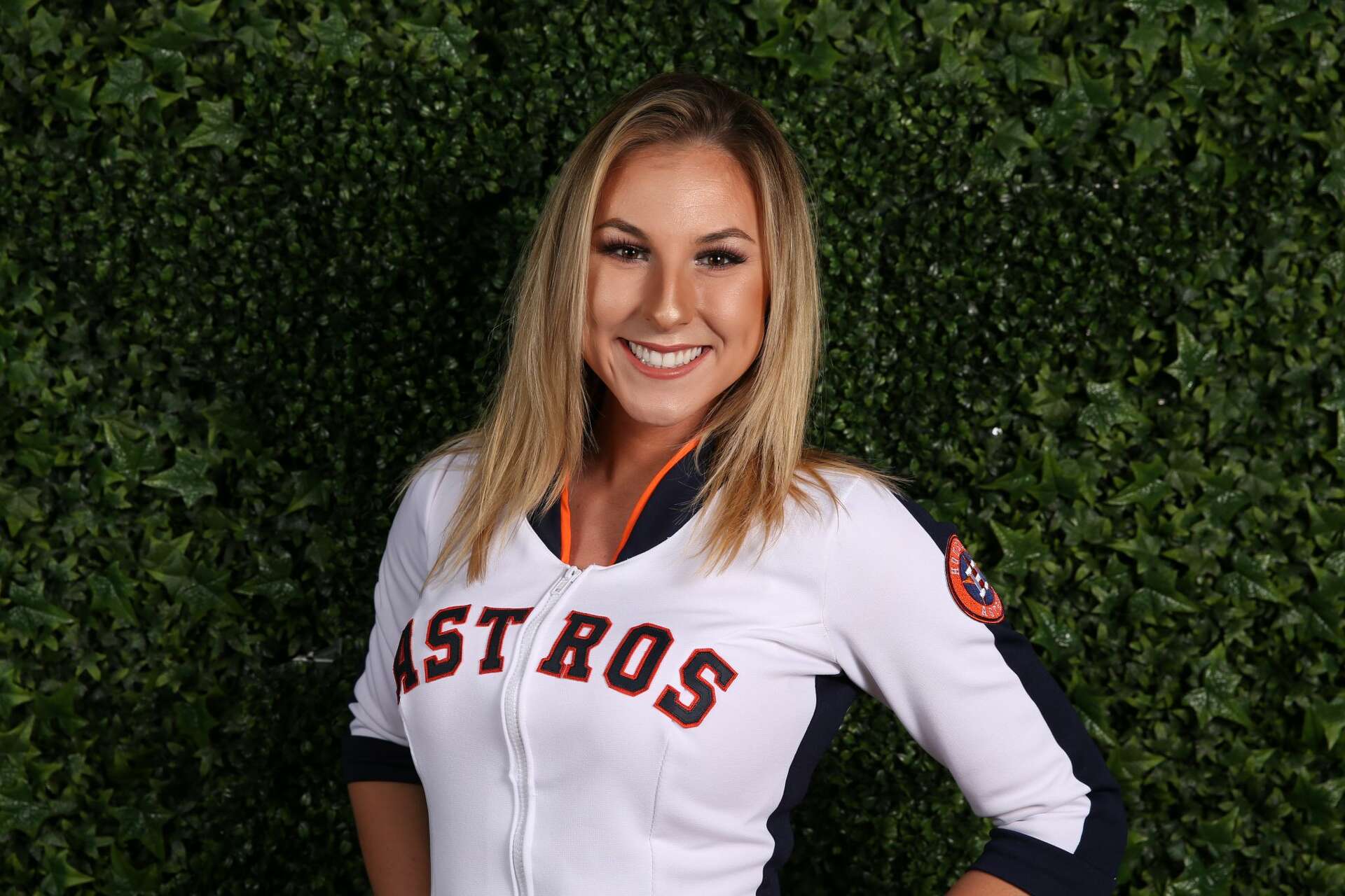 Meet the Houston Astros' Shooting Stars dance team