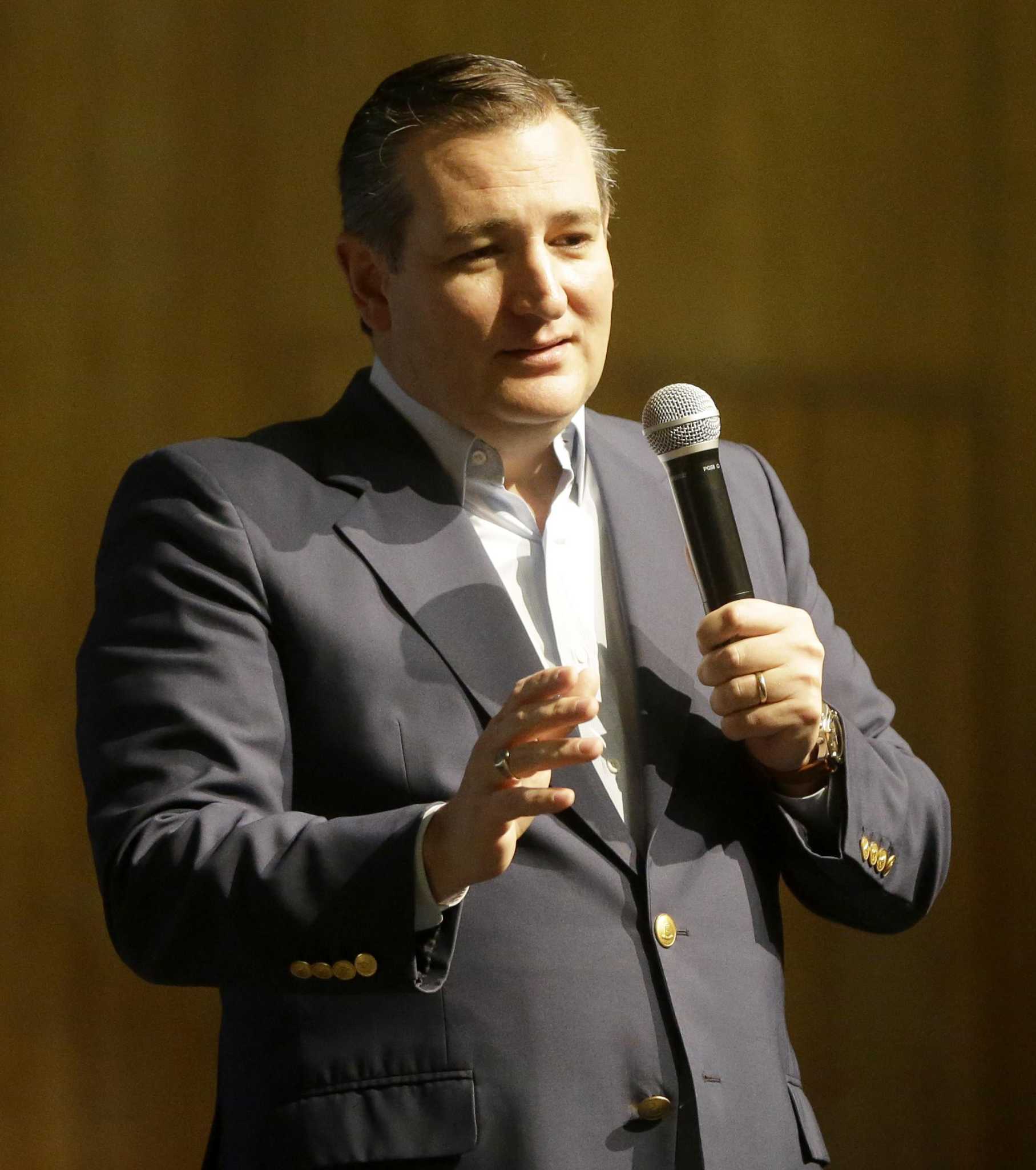 Cruz launches re-election campaign