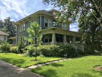 An ultimate guide to Houston Heights