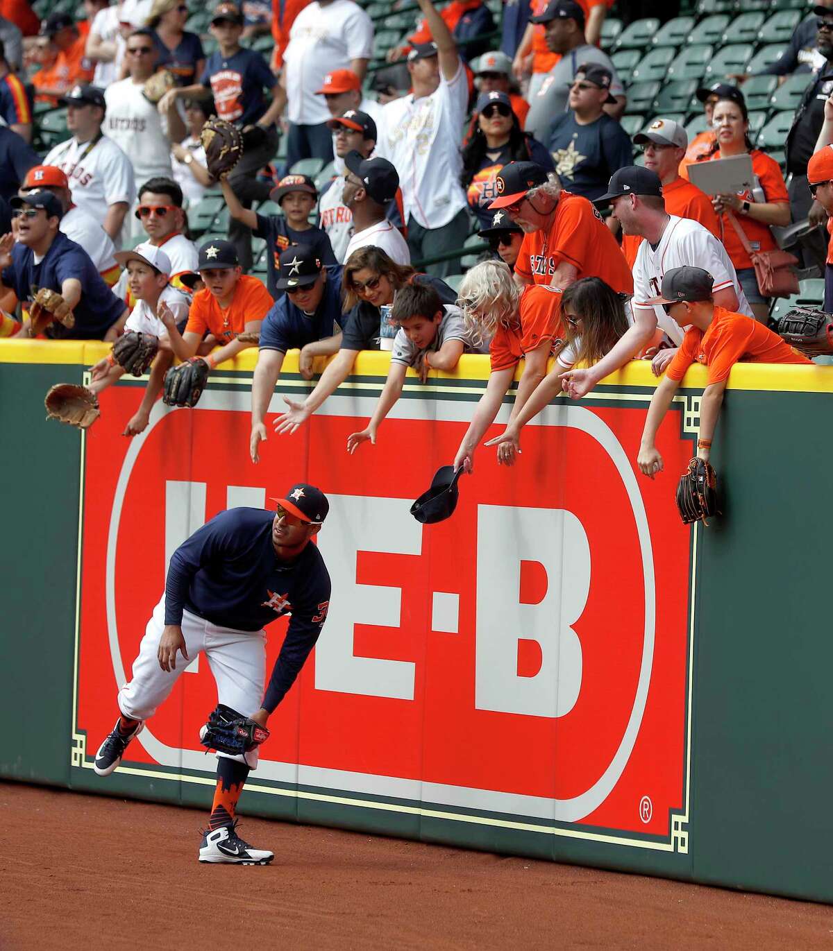 Astros fans at the 2018 home opener