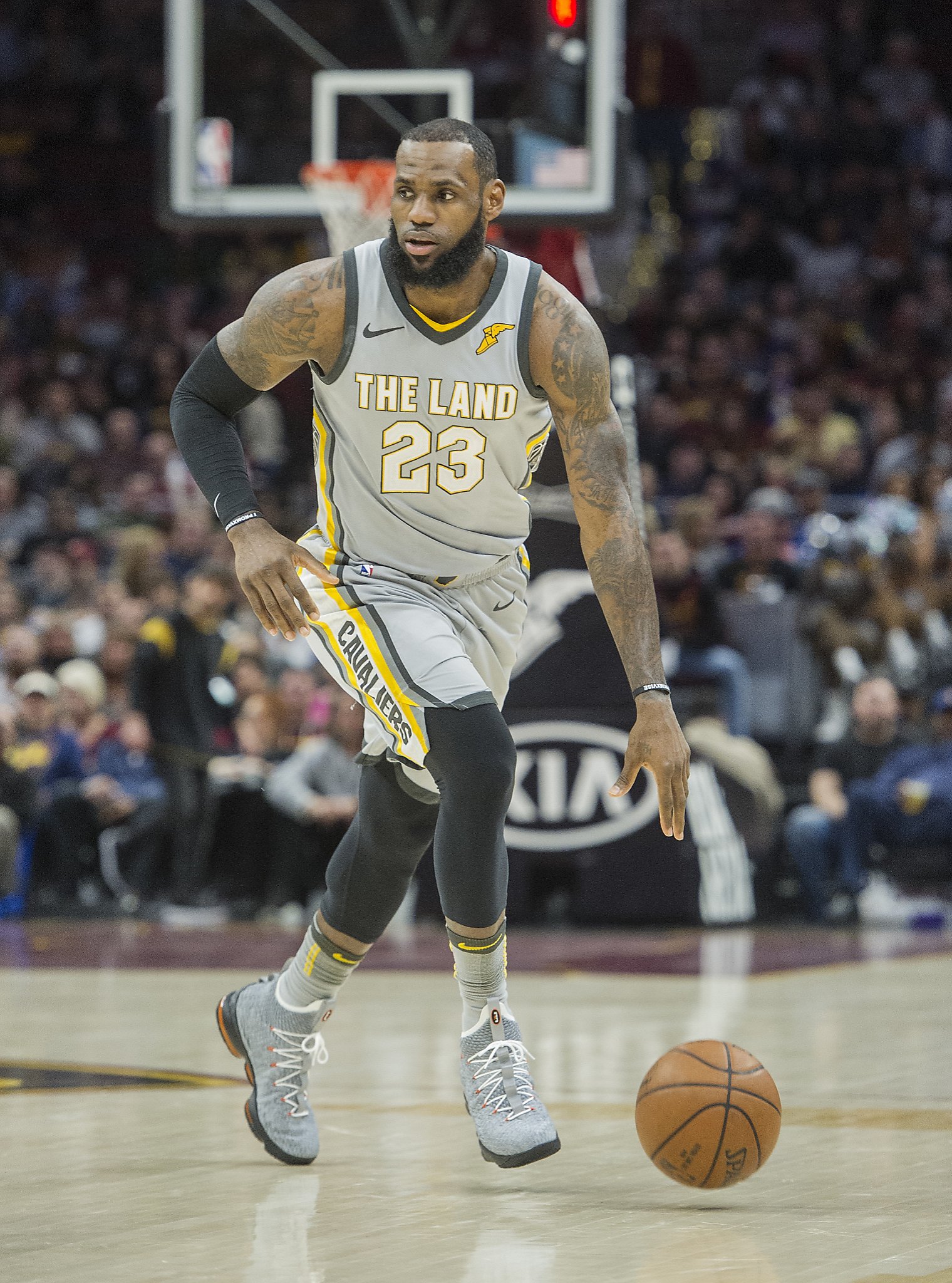 Names & Faces: LeBron James, Henrik and Daniel Sedin