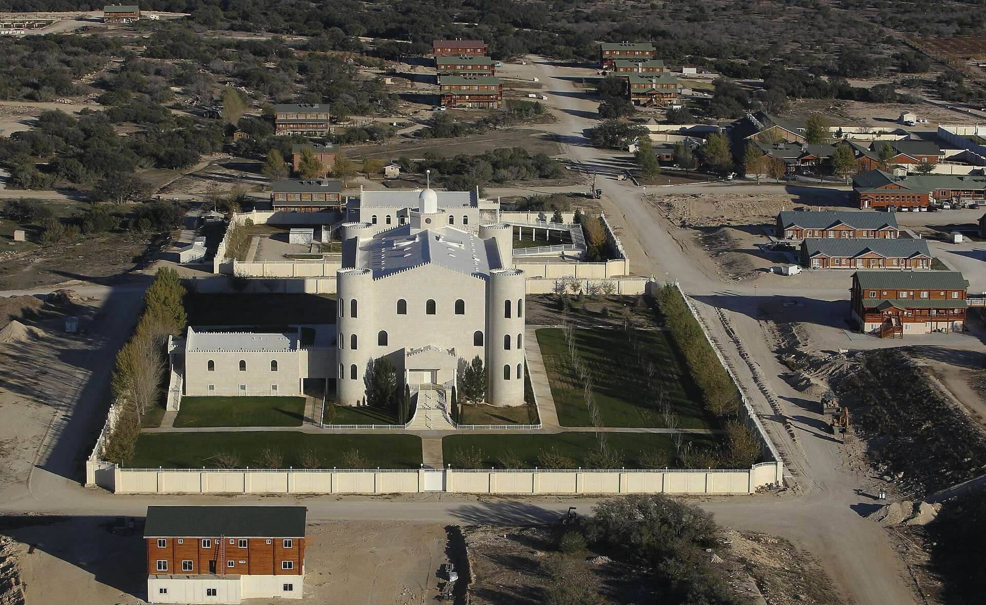 The YFZ Ranch raid 10 years later: ‘Texas had the guts to do what other ...