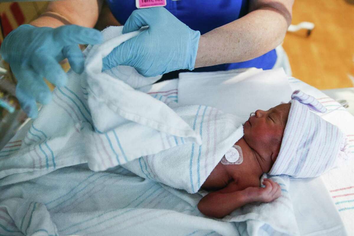 Texas intensifies efforts to boost maternal health care