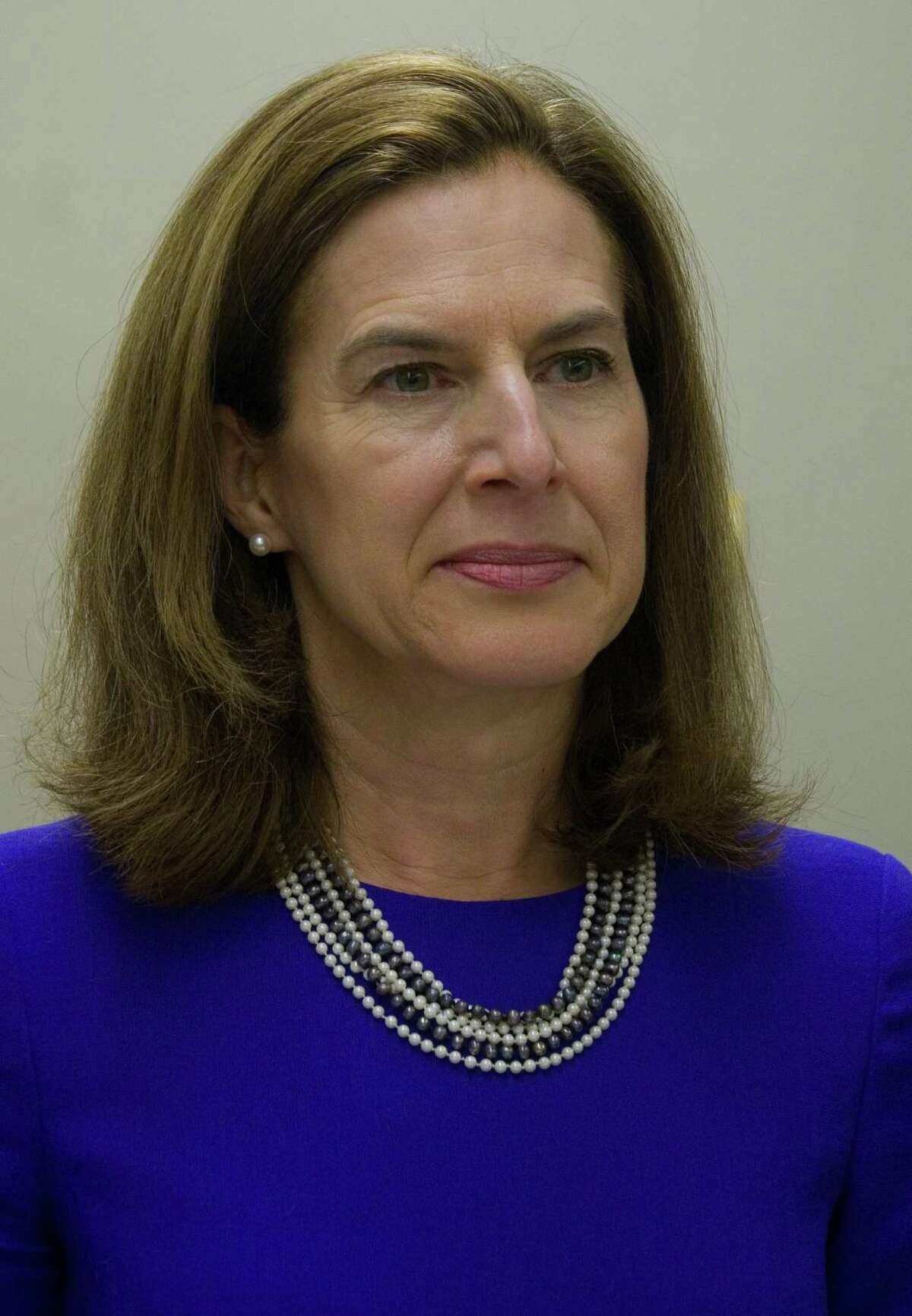 Bysiewicz officially enters governor’s race