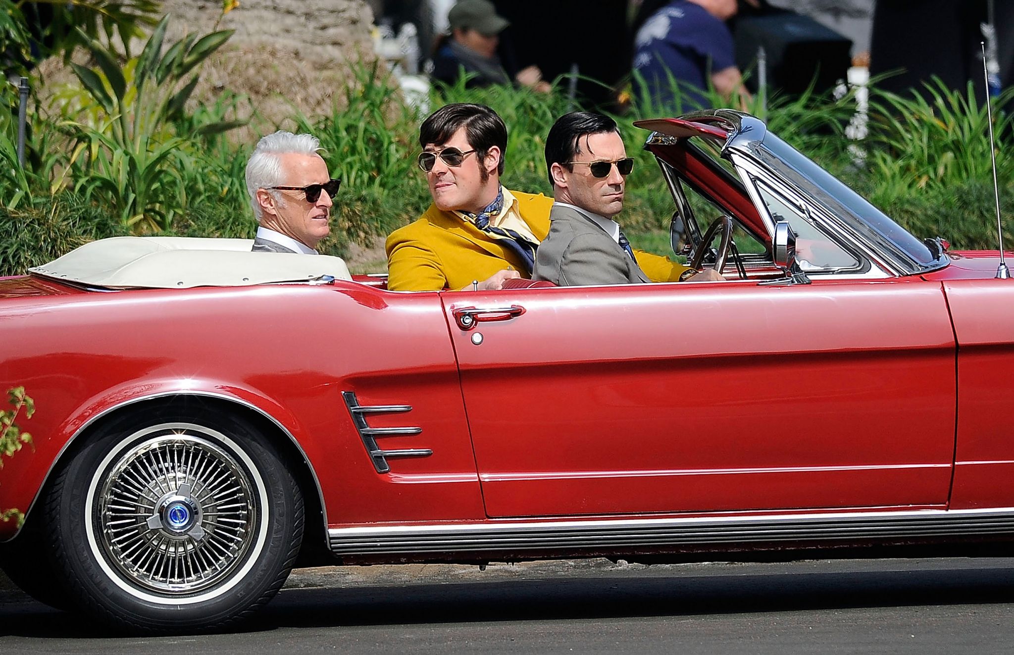 'Mad Men' props, including Don Draper's '64 Chrysler convertible, up ...