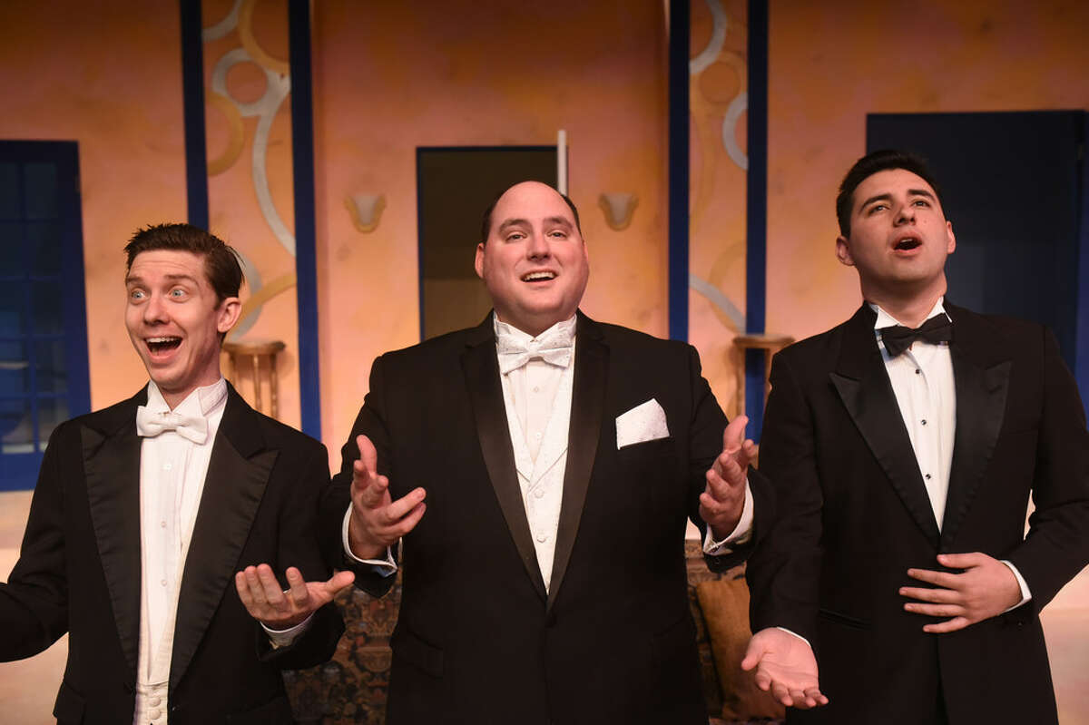 MCT veteran has first lead in ‘A Comedy of Tenors’