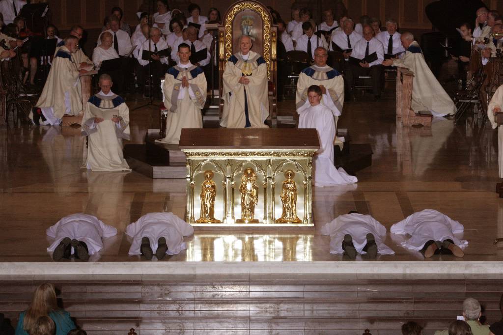 Four men ordained deacons