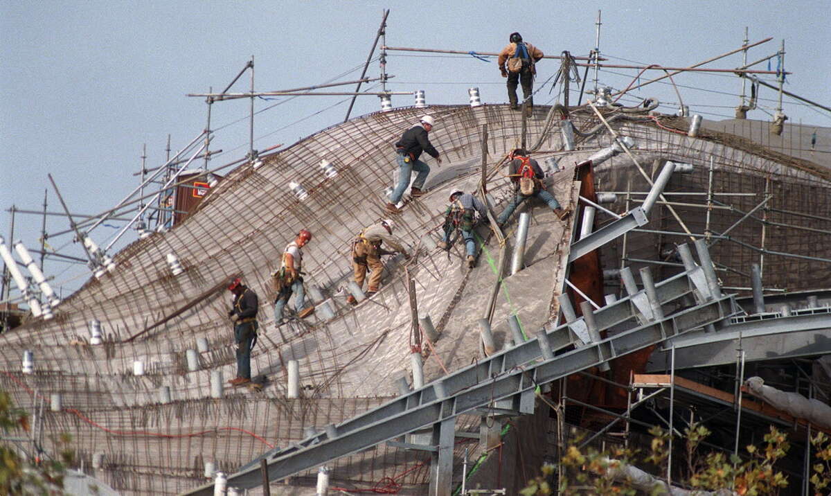 A look back at an iconic era: Seattle in the 1990s