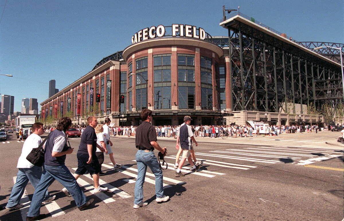 A look back at an iconic era: Seattle in the 1990s