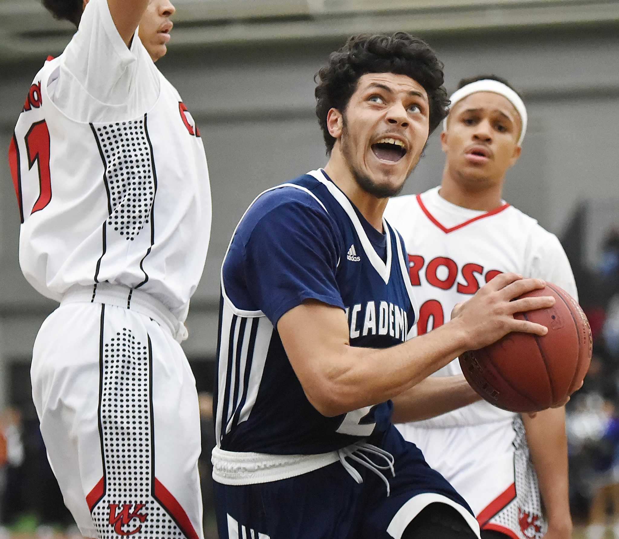 Boys basketball: Former Hillhouse standout Joey Kasperzyk commits to Bryant