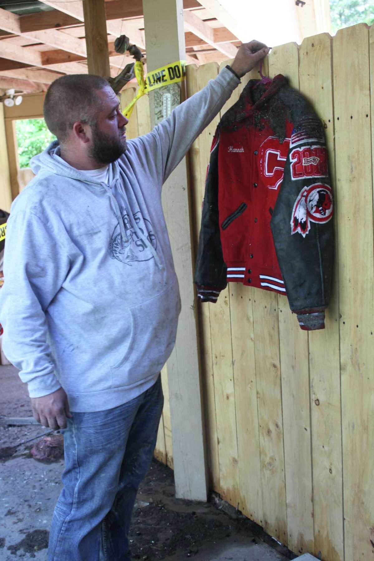 Cleveland fire leads to questions about 911 system