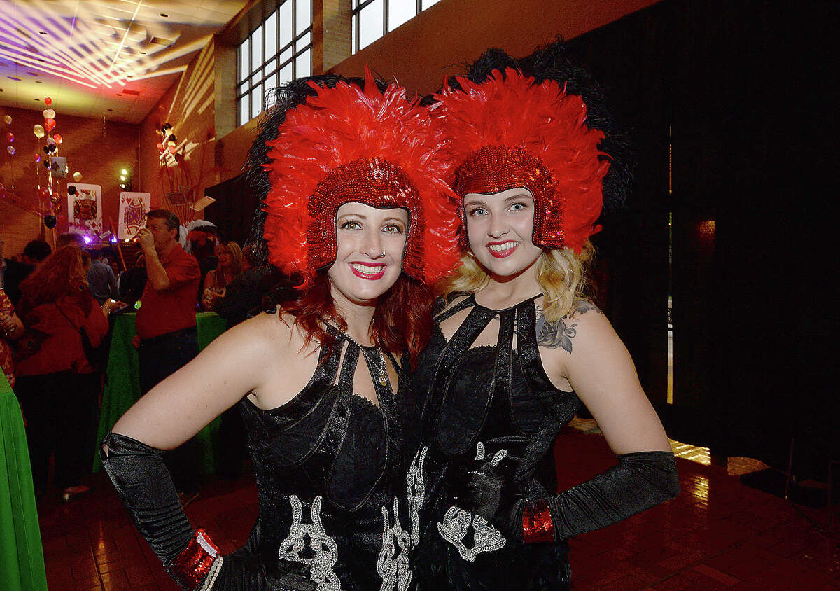 Were you 'Seen' at Champagne and Ribs?