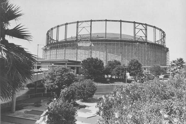HemisFair Arena was where Spurs first scored with S.A. fans ...