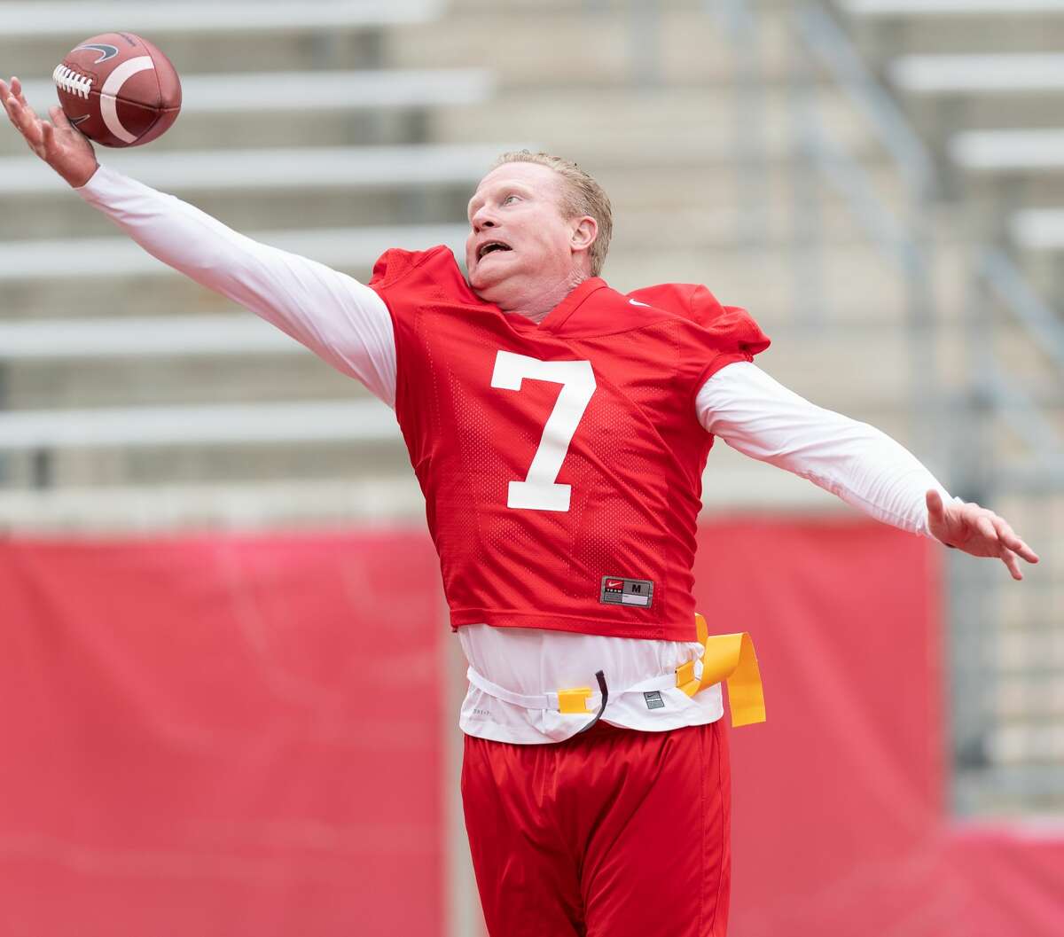 UH flexes offensive muscles in spring game