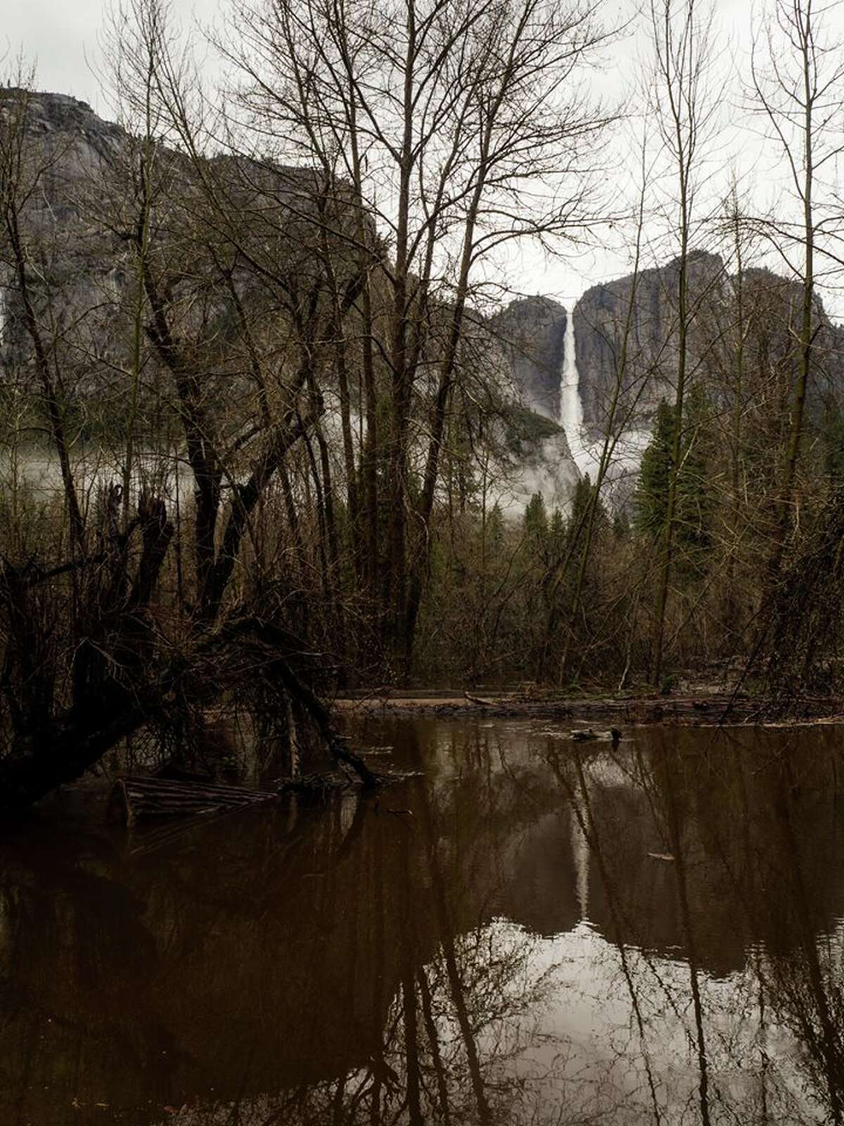 Yosemite flooding: Merced River rises 4 feet over flood stage