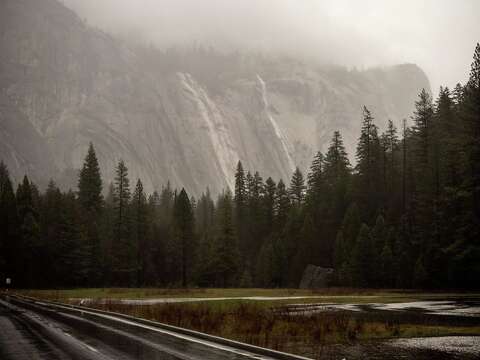 Yosemite flooding: Merced River rises 4 feet over flood stage