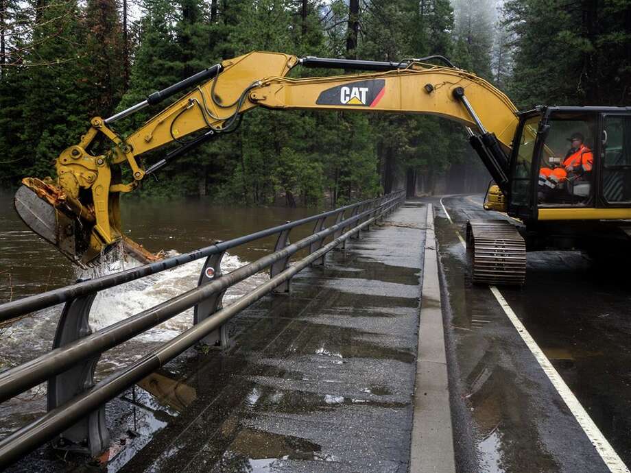 Yosemite flooding: Merced River rises 4 feet over flood stage - SFGate