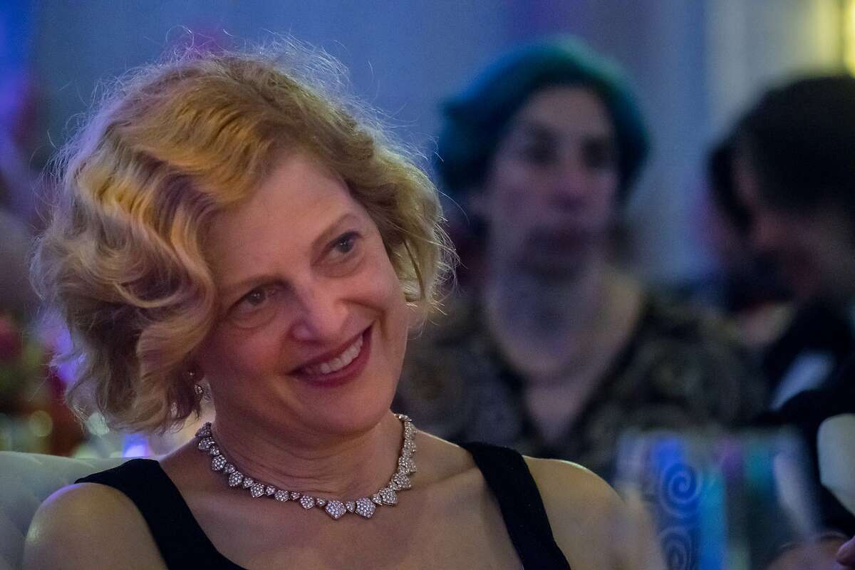 Stars come out to celebrate Perloff’s ACT tenure