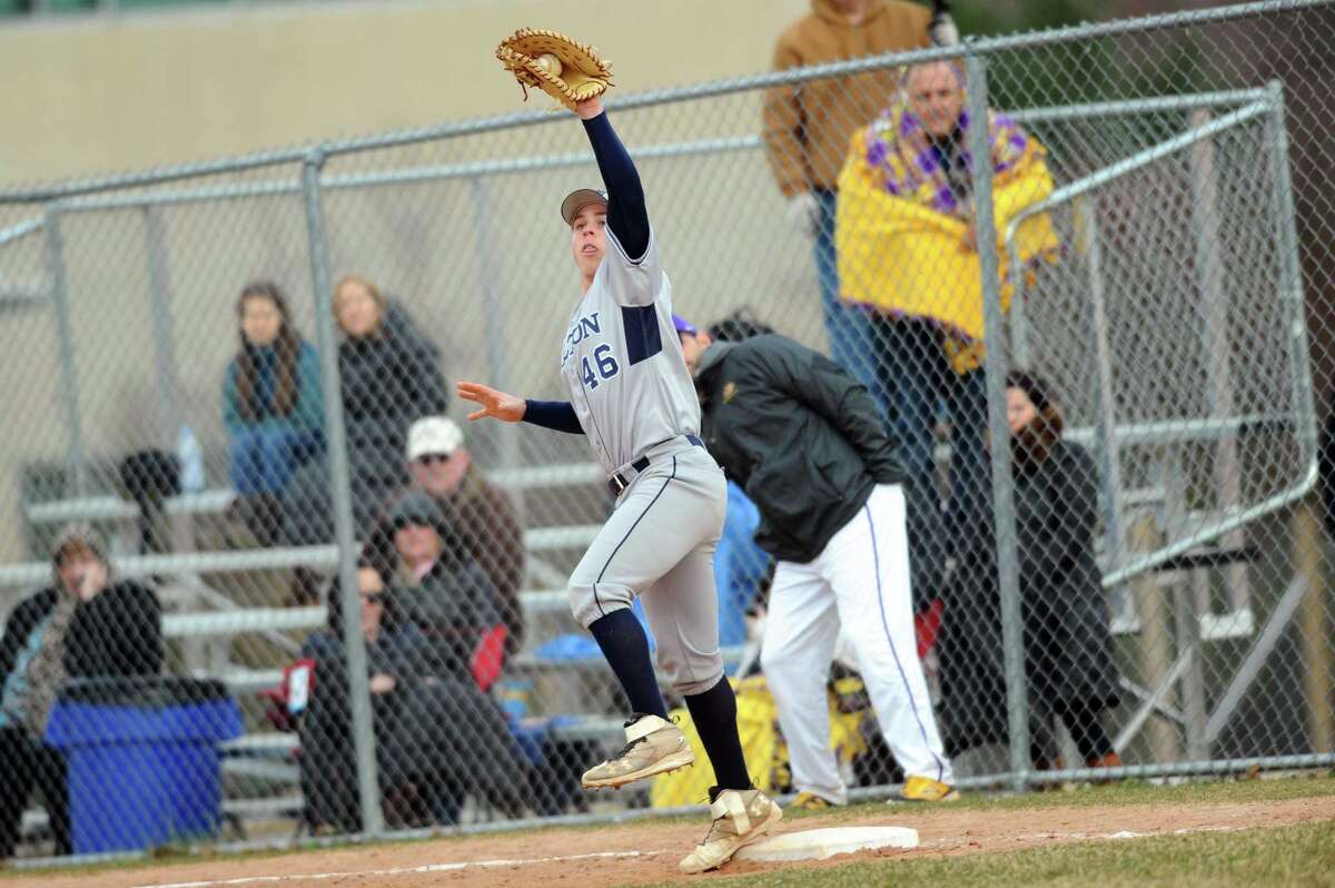 BASEBALL: Westhill rolls past Wilton