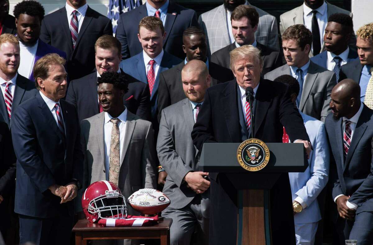 Trump honors national champion Alabama at the White House