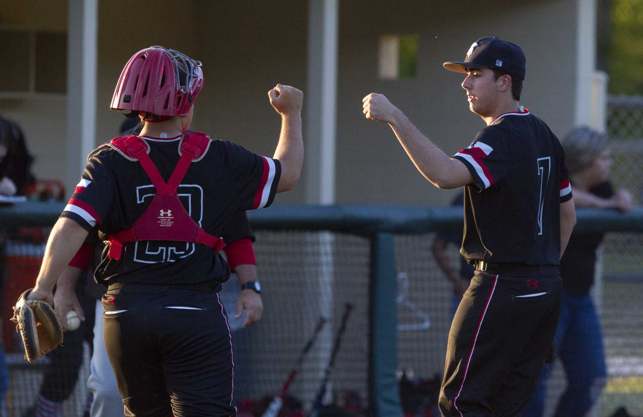 BASEBALL: Porter extends winning streak to six with run rule of Splendora