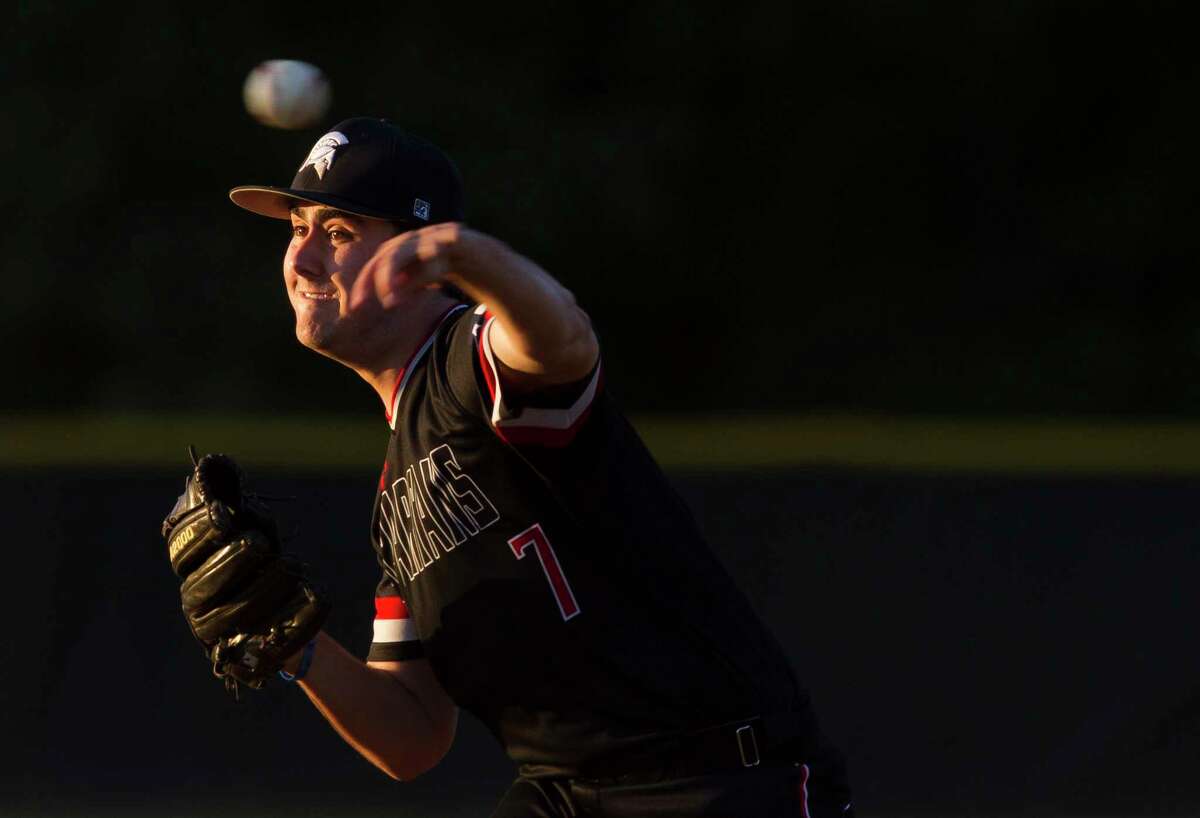 BASEBALL: Porter extends winning streak to six with run rule of Splendora