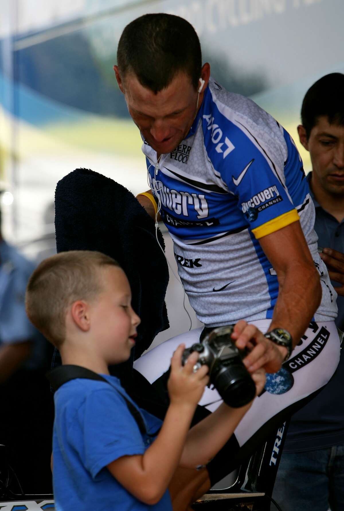 Luke Armstrong, son of Lance Armstrong, to play football at Rice