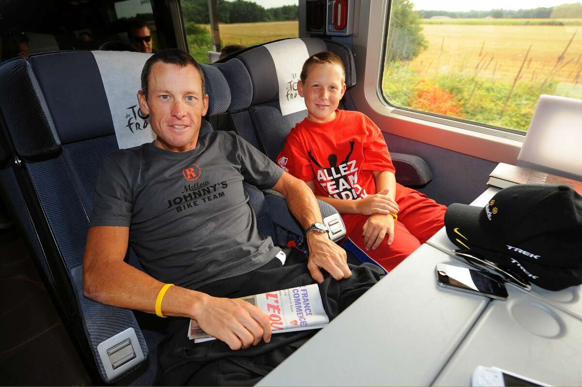 Luke Armstrong, son of Lance Armstrong, to play football at Rice