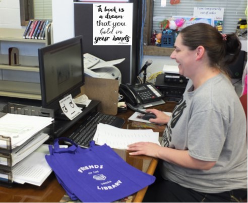 Unger celebrates National Library Week