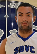 Kendall Lauderdale brings a football mentality to UAlbany basketball