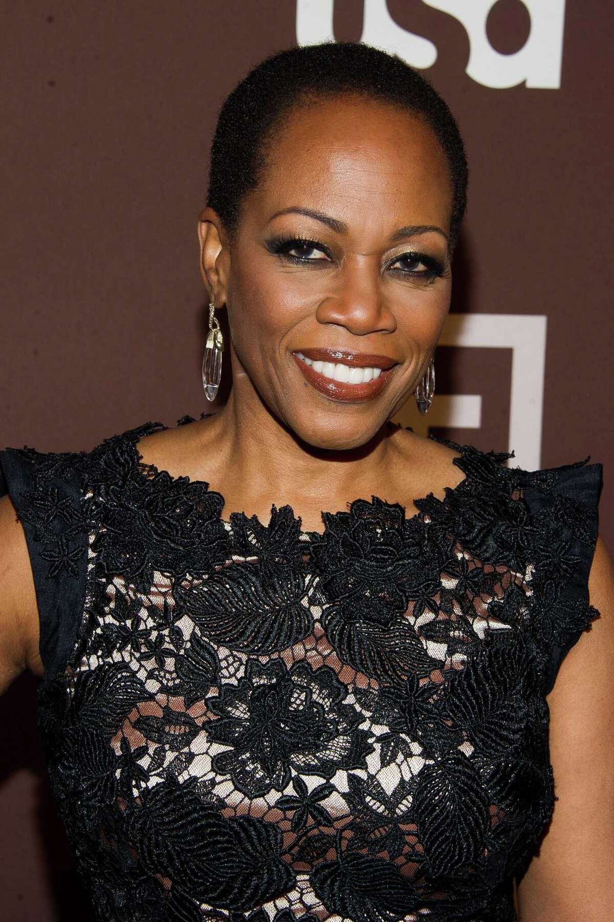 Regina Taylor's 'Crowns' updated for run at Long Wharf starting April 18