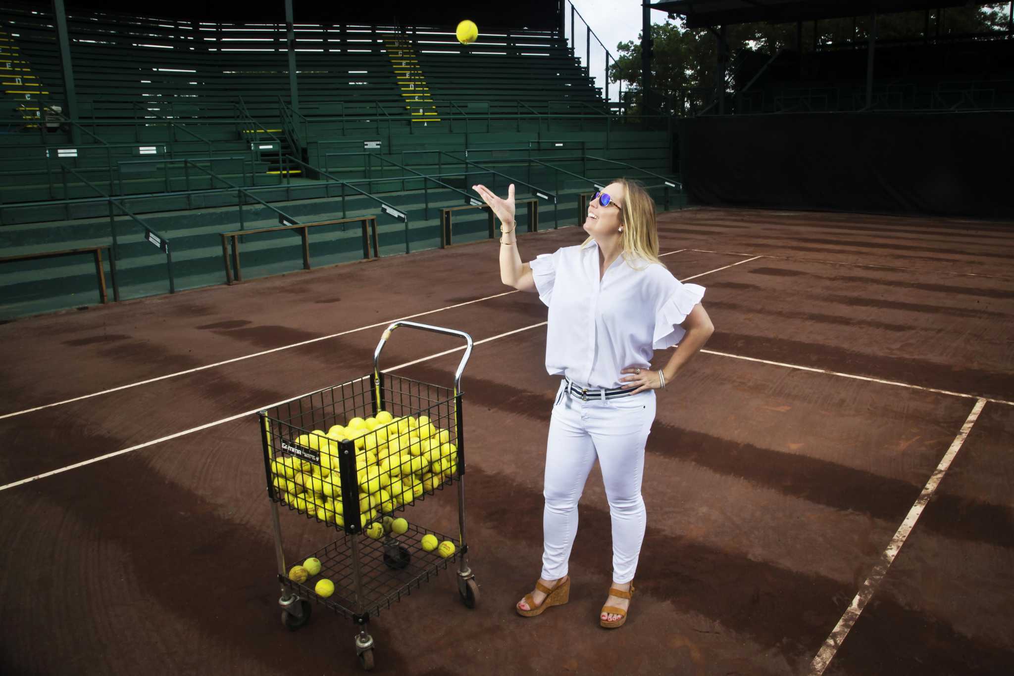 What to Wear: Sporty spice on the tennis courts