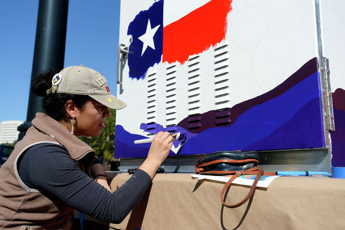 Photos: Colorful murals dot Beaumont traffic boxes